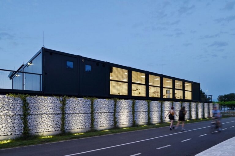 Versatile Modular Space Solutions by Trimo - Modosphere